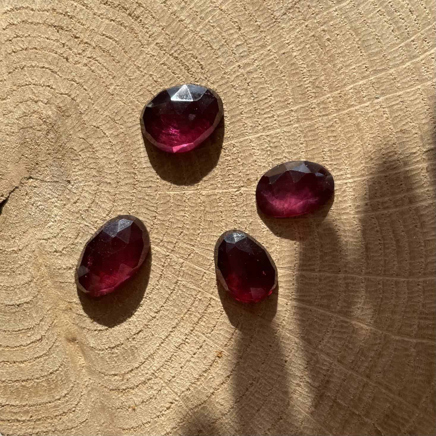 Le grenat – Nynybird